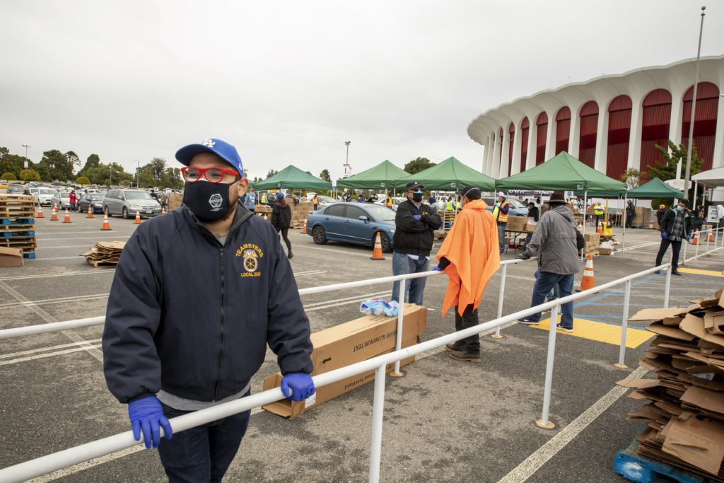 How Does the Food Bank Respond to Disasters?
