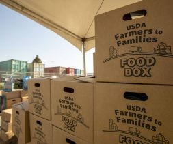 Los Angeles Regional Food Bank – Fighting Hunger. Giving Hope.