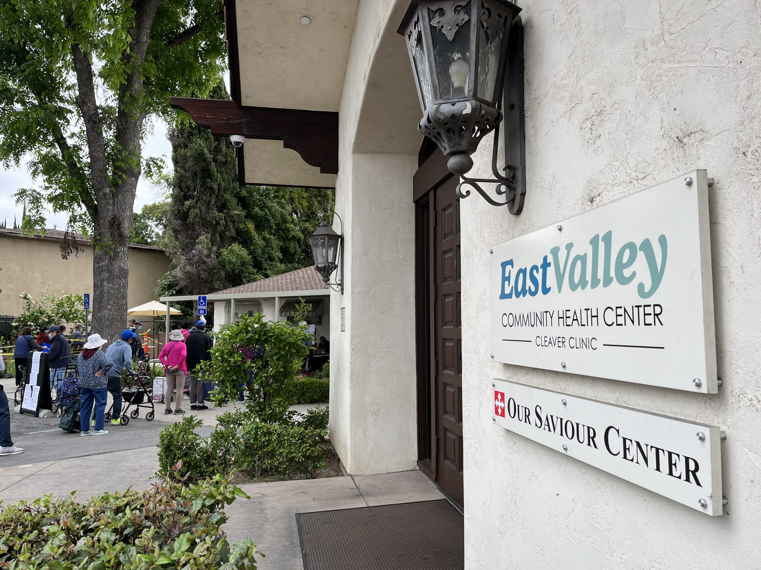 How Our Saviour Center Fights Hunger